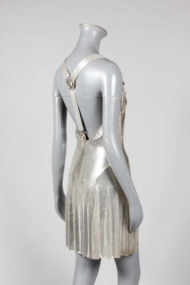 Lot 154 - A fine Gianni Versace silver-mesh cocktail