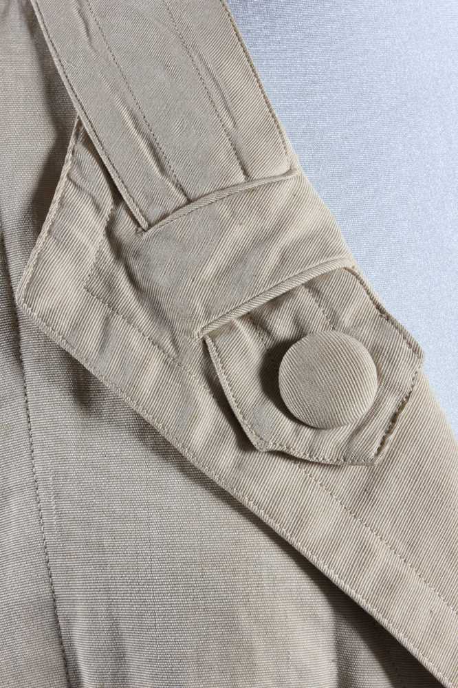 Lot 40 - A rare Redfern ivory silk driving/duster coat,