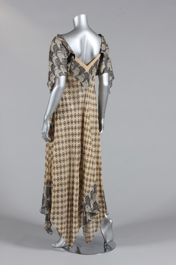 Lot 334 - A Marisa Martin 'owl' dress, early 1970s,
