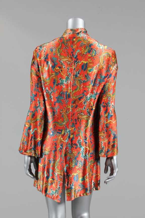 Lot 343 - A Scott Lester Organisation man's