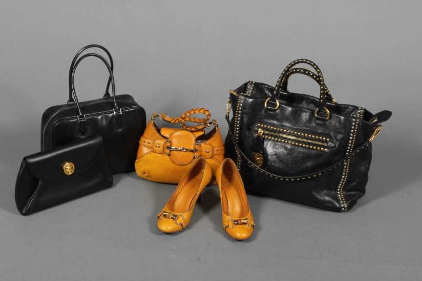 Lot 325 - A group of designer handbags, mainly 1990s,