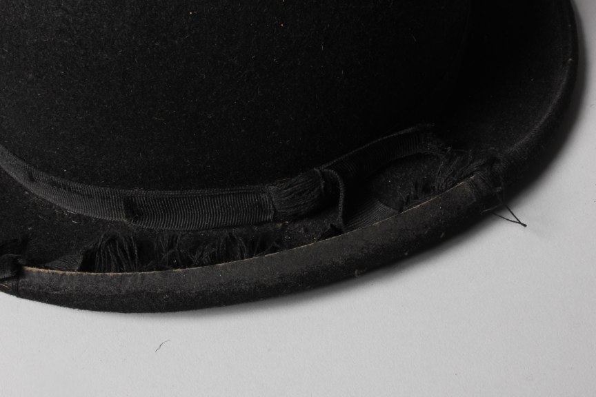 Lot 30 - A miniature sample riding habit, circa 1860,