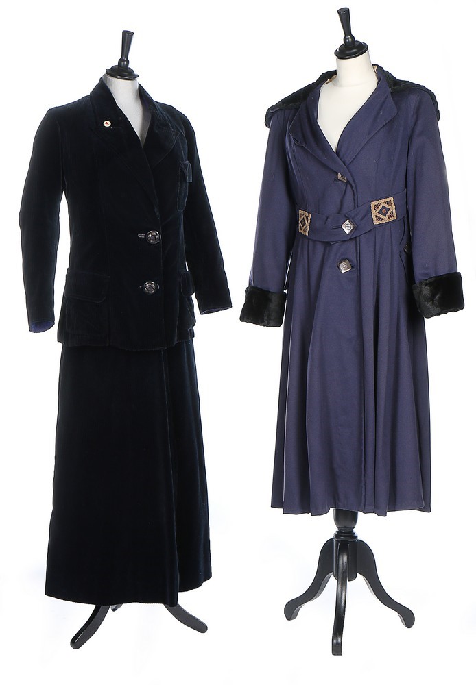Lot 181 - A good group of clothing, mainly 1914-18,