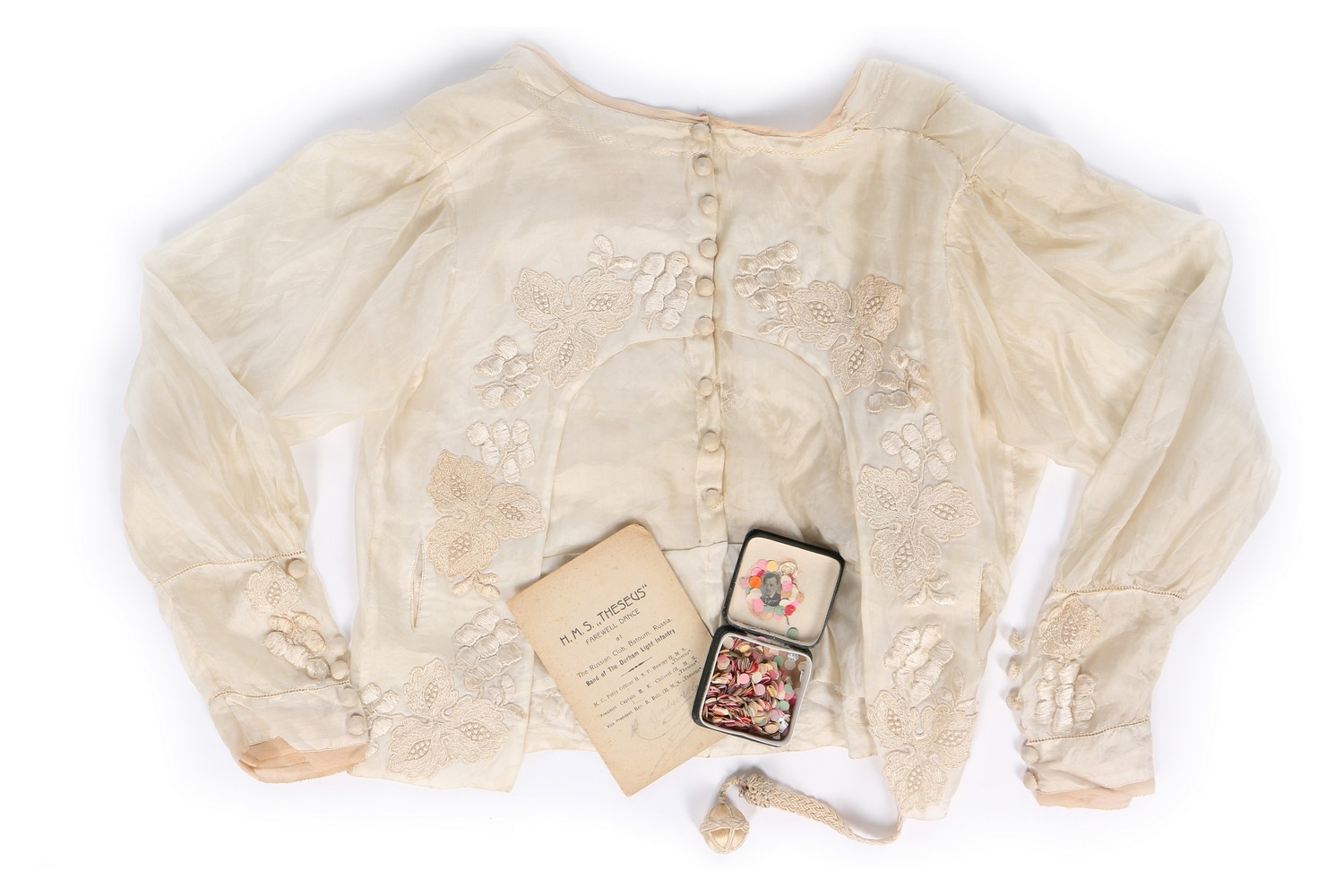 Lot 181 - A good group of clothing, mainly 1914-18,