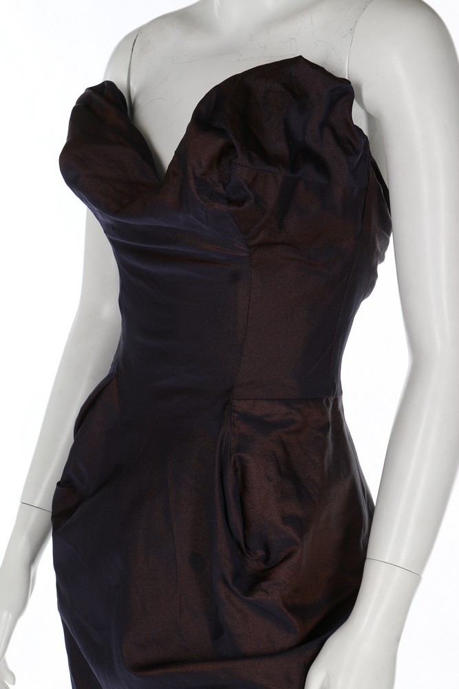 Lot 378 - A Vivienne Westwood changeant purple silk