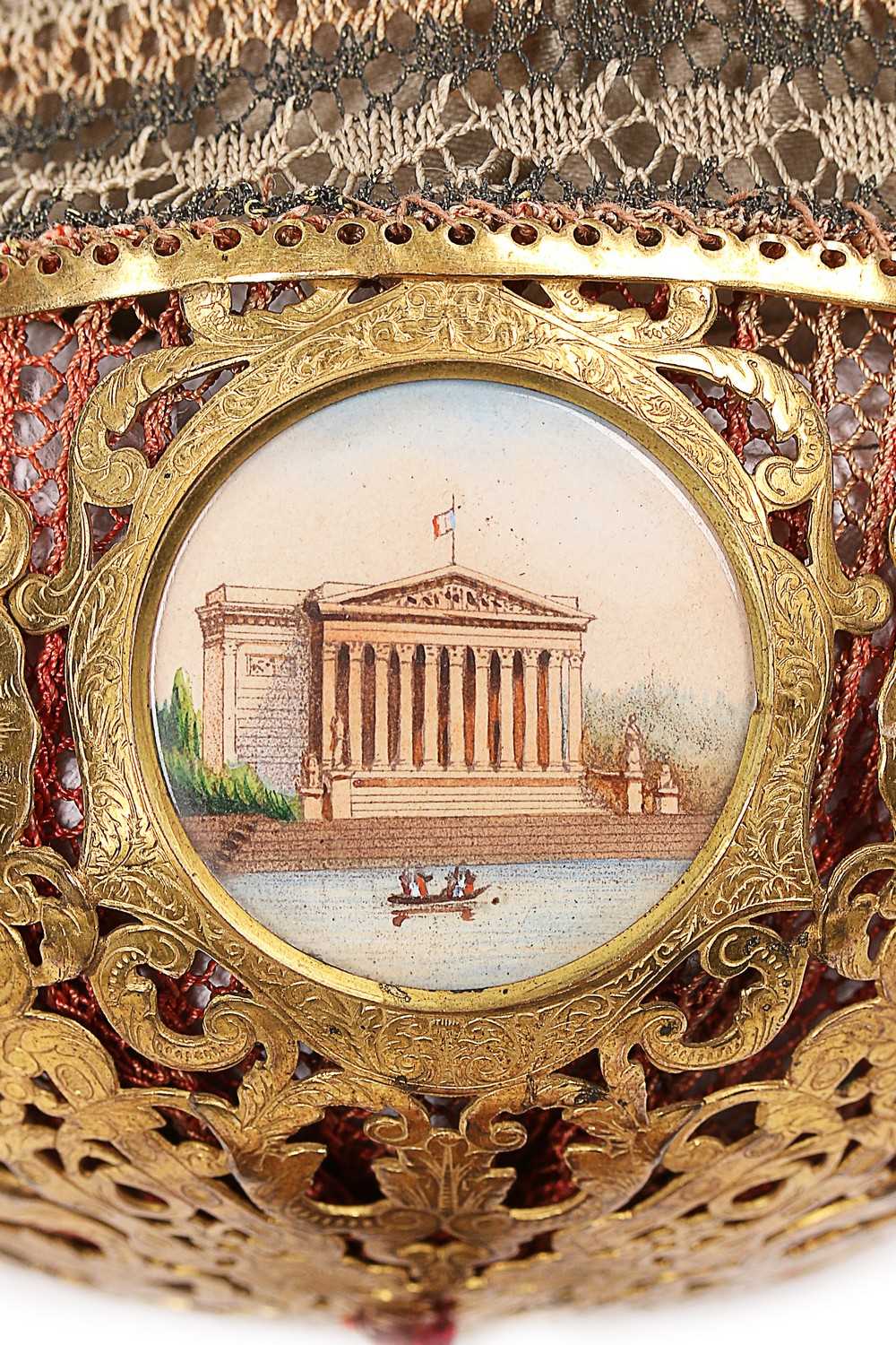 Lot 89 - A fine knitted silk reticule, French, circa