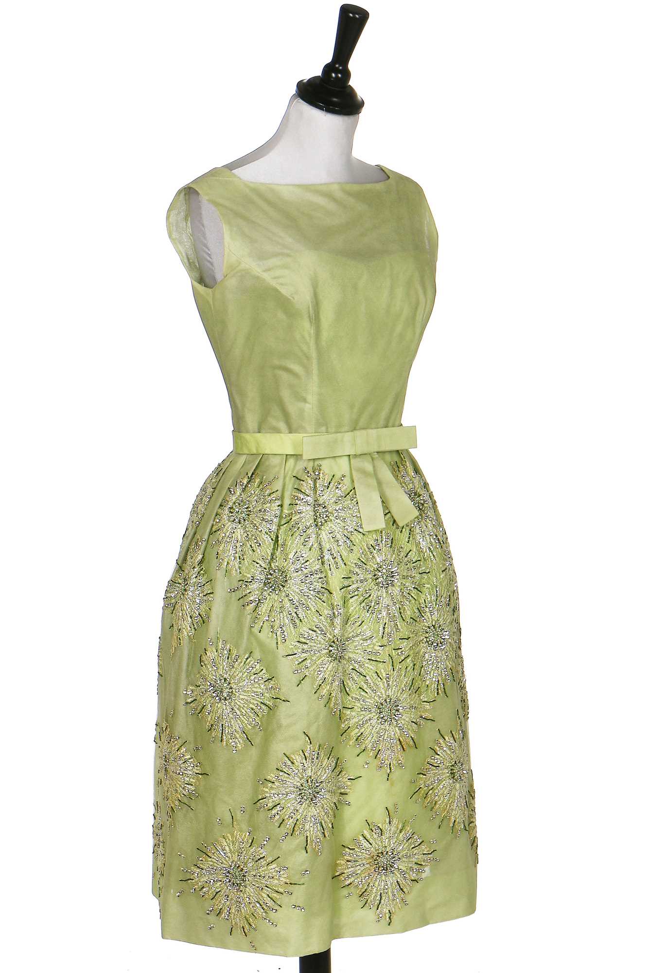 Lot 108 - A Norman Hartnell couture pale green