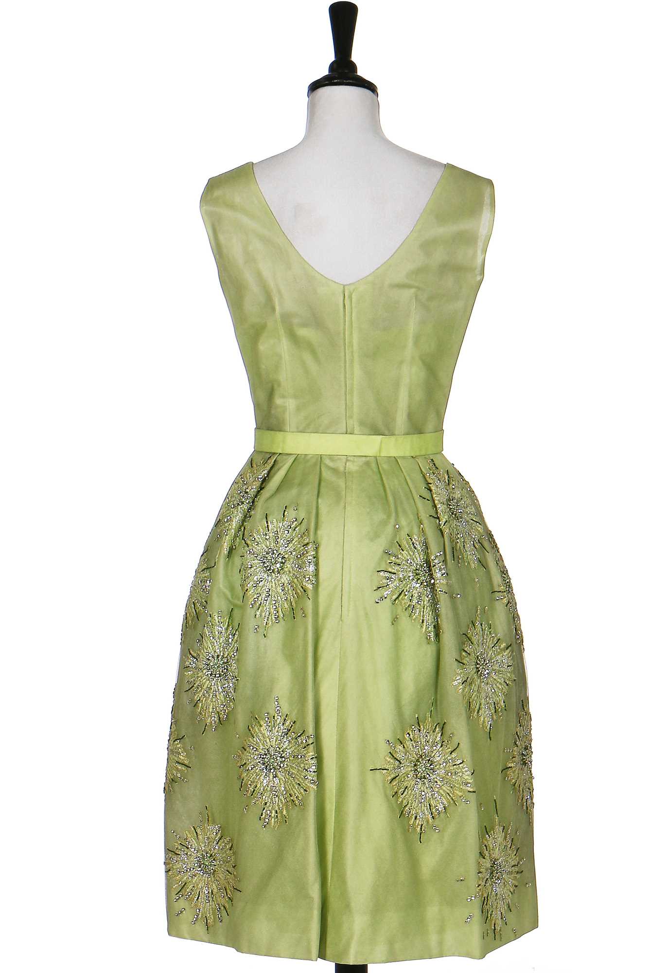 Lot 108 - A Norman Hartnell couture pale green