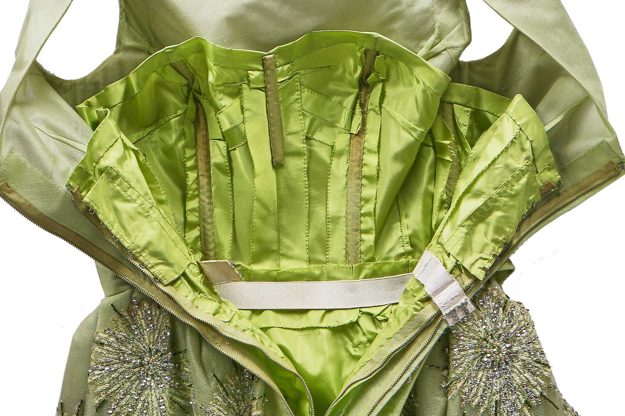 Lot 108 - A Norman Hartnell couture pale green