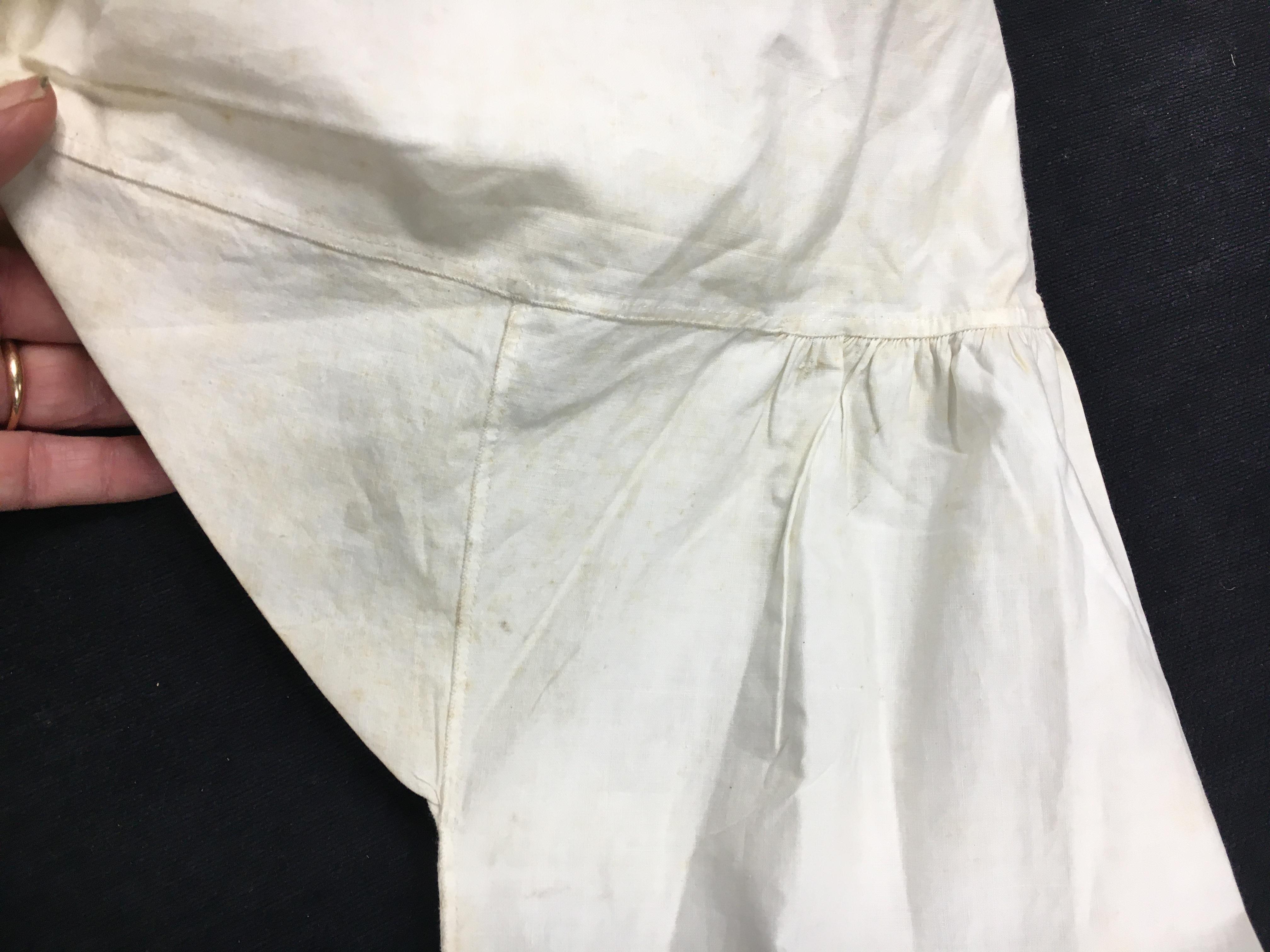 Lot 282 - A rare powdering shirt, late 18th-early 19th