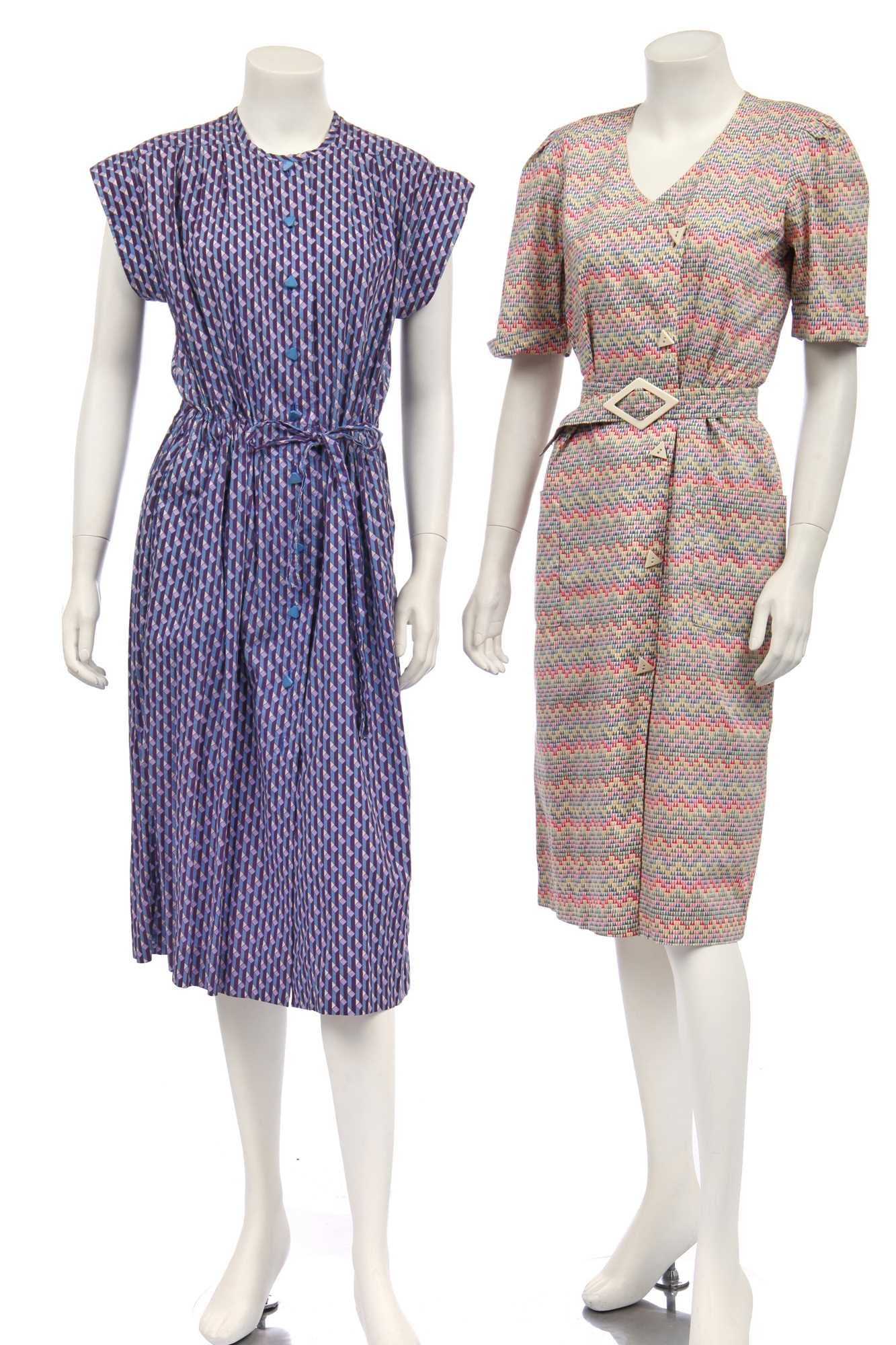 Lot 312 - A group of mainly printed cotton clothing,