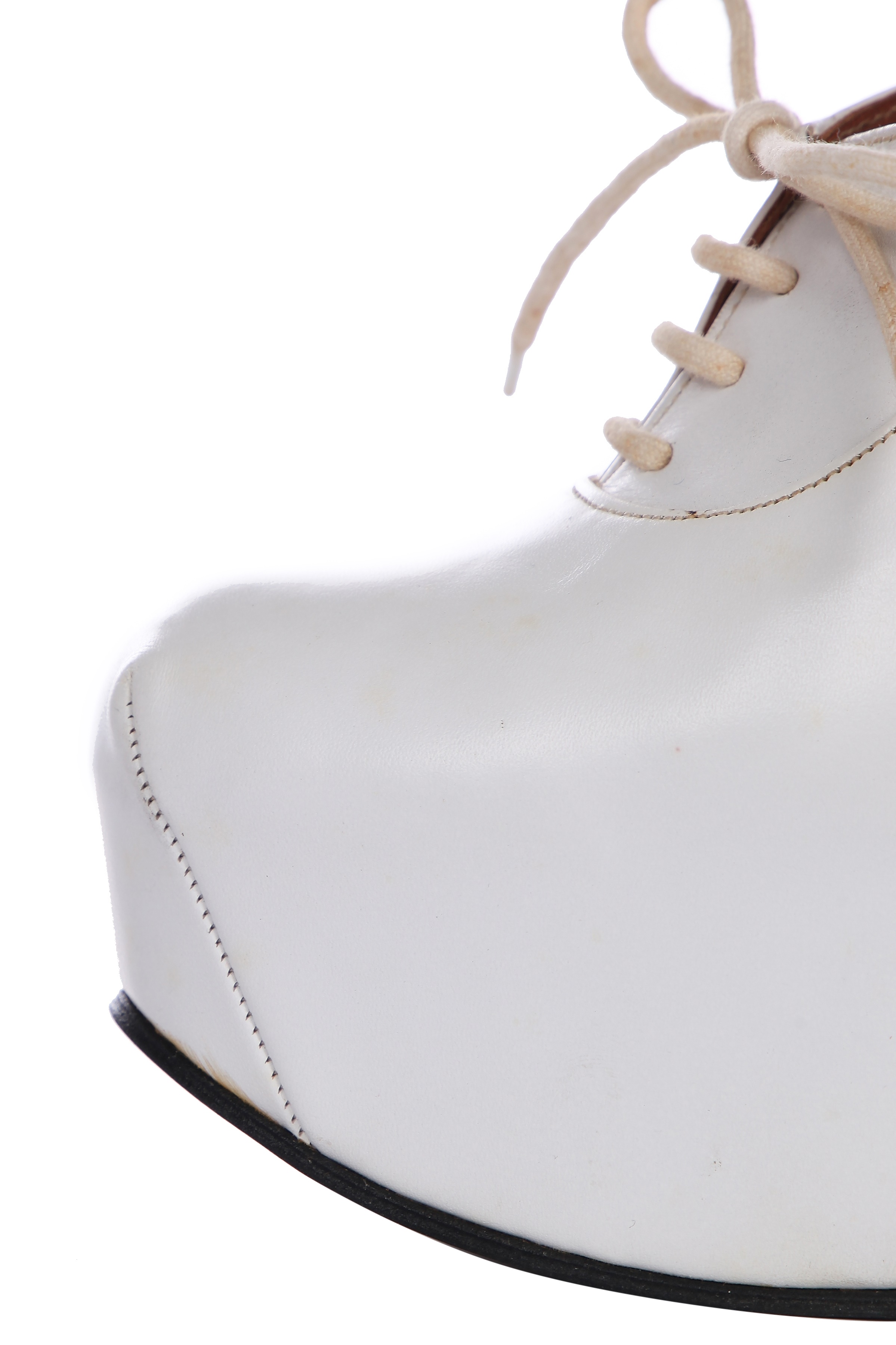 Lot 447 - A pair of Vivienne Westwood white leather