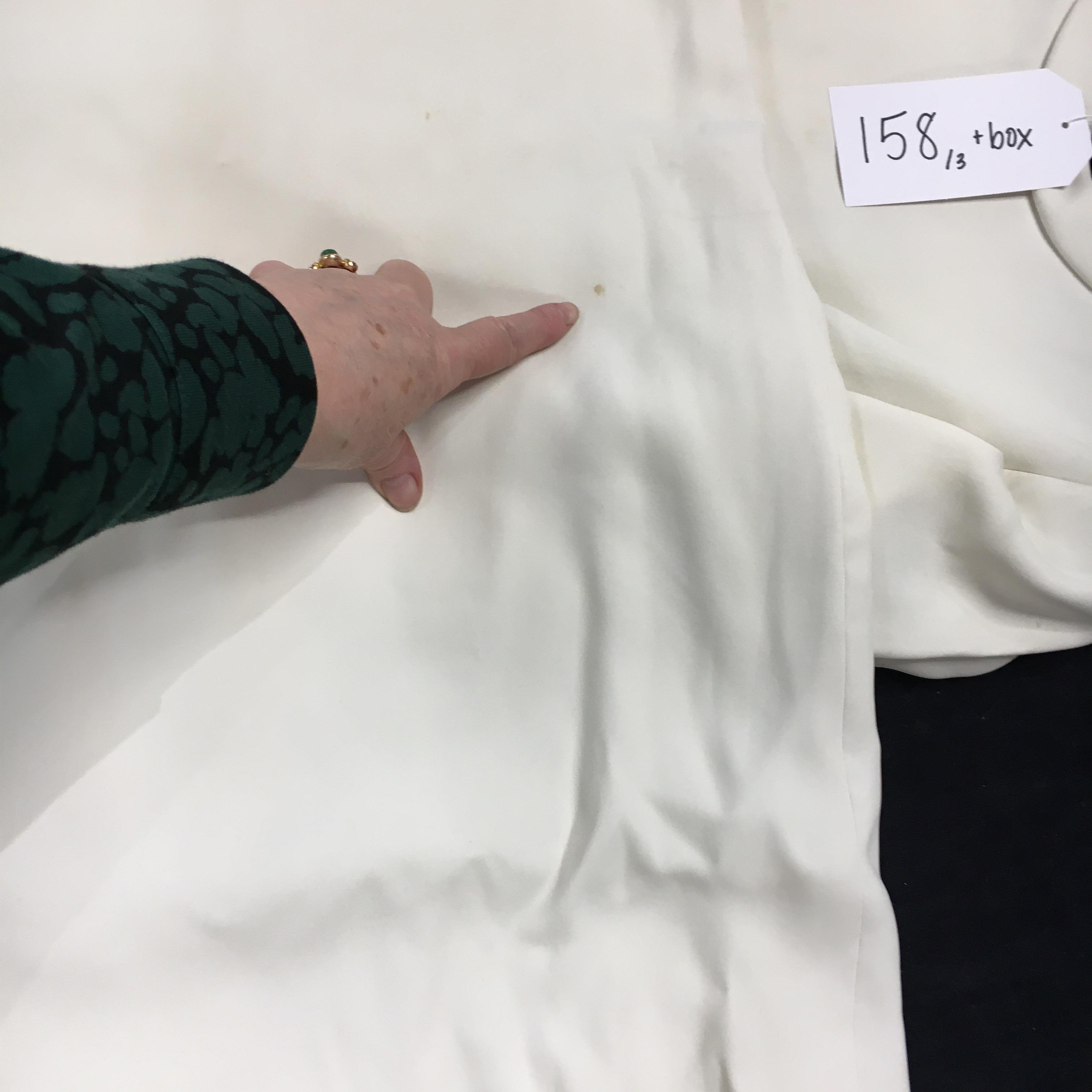 Lot 158 - A Christian Dior by Marc Bohan ivory crêpe