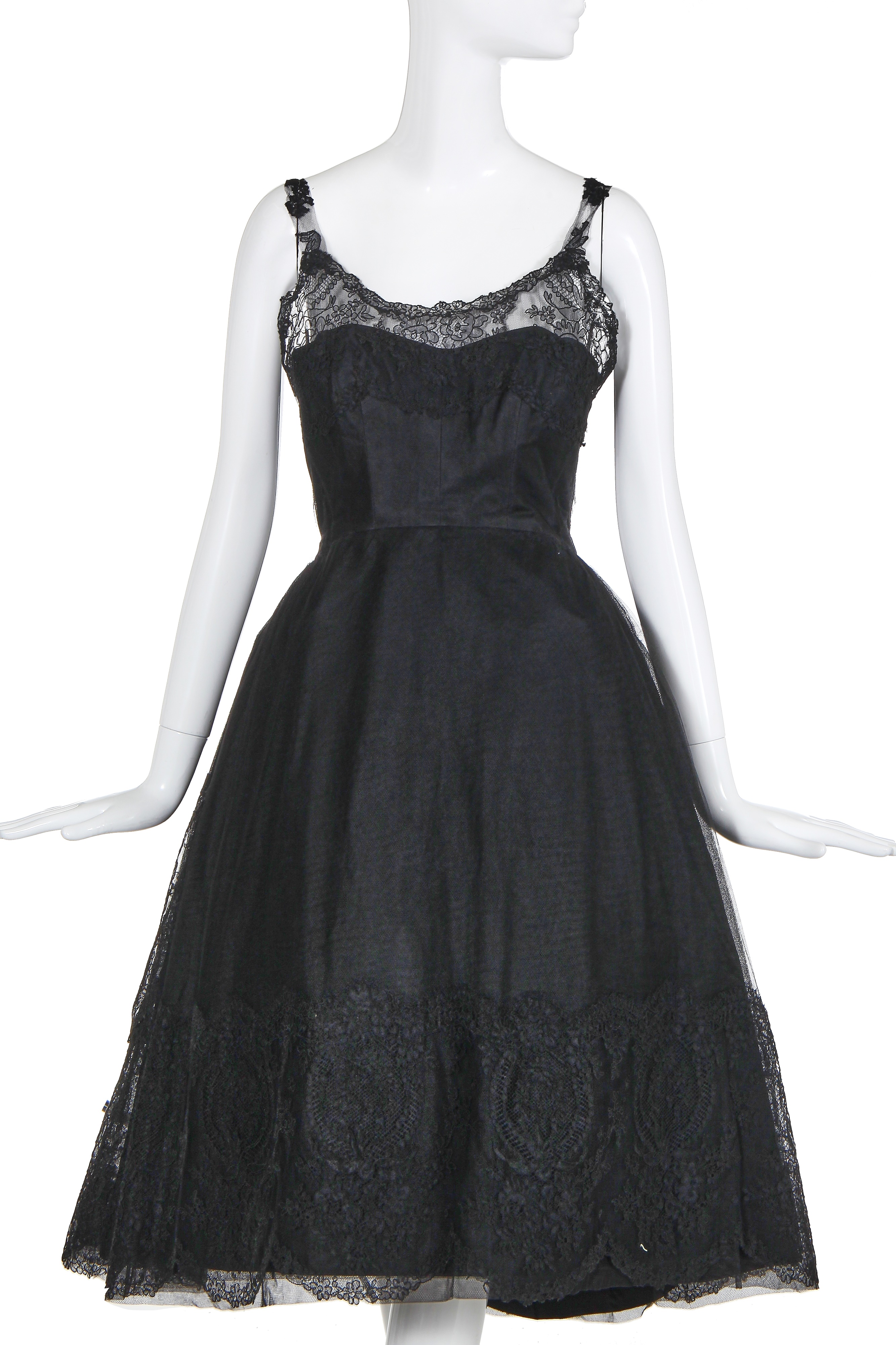 Lot 120 - A Norman Hartnell couture black lace dance