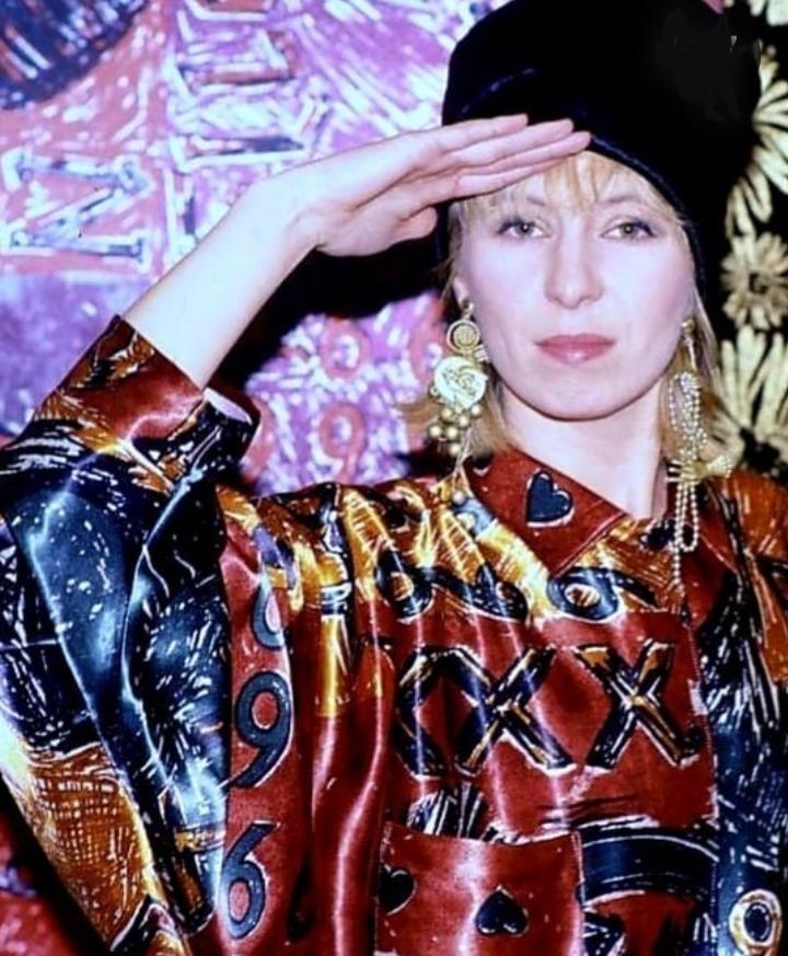 Lot 206 - Sue Clowes '999 Red Devil' print satin