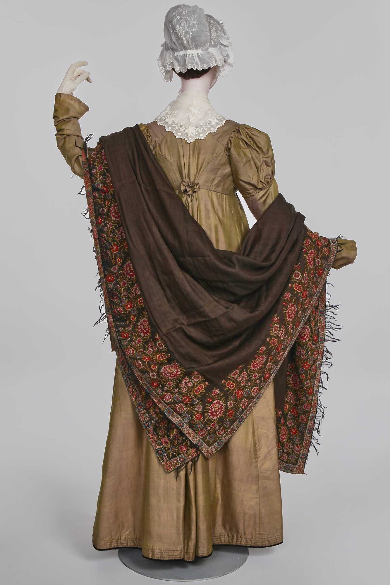 Lot 40 - A green/mauve shot sarsanet dress, French,