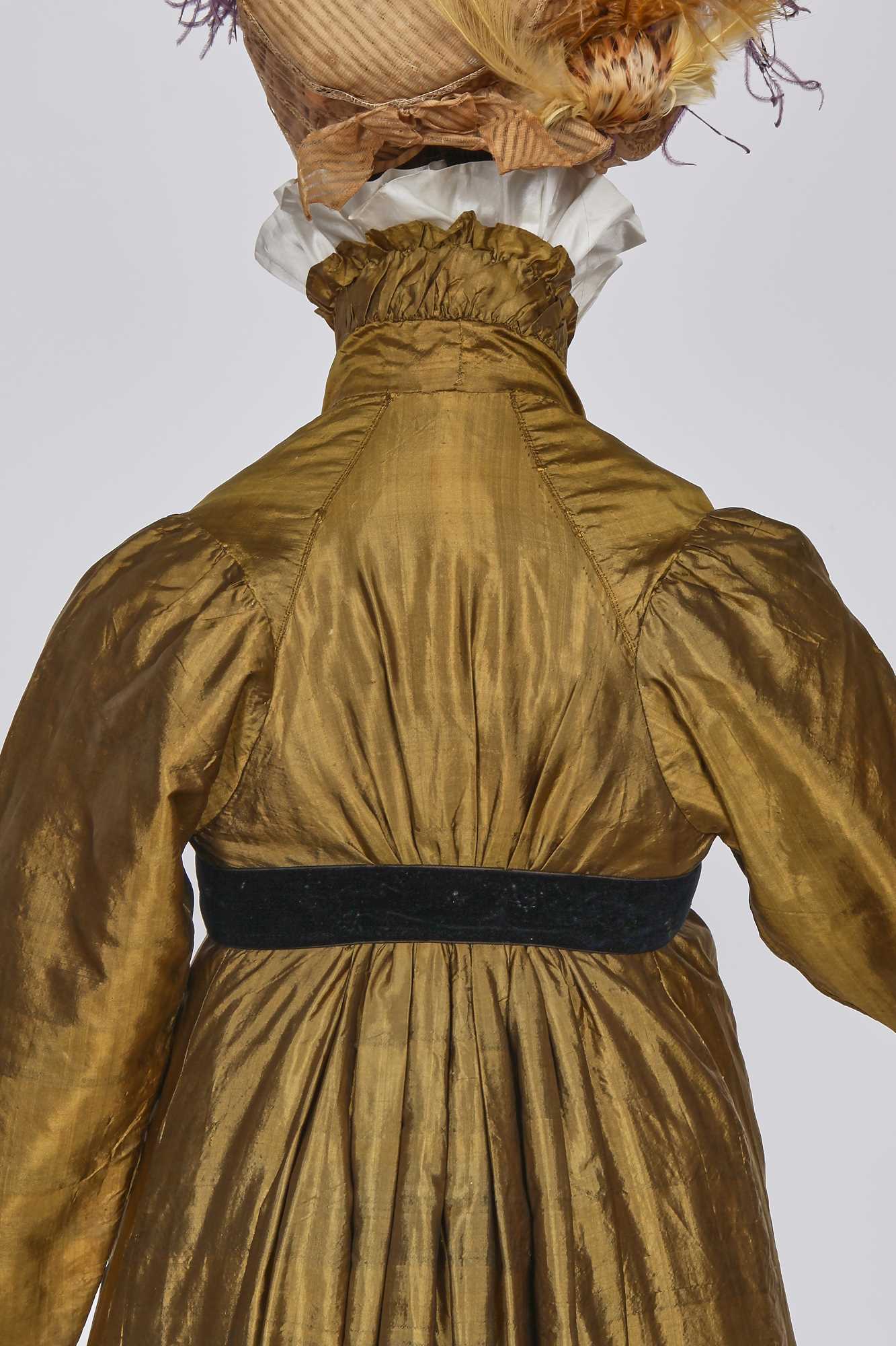 Lot 90 - A brown-green sarsanet redingote/pelisse,