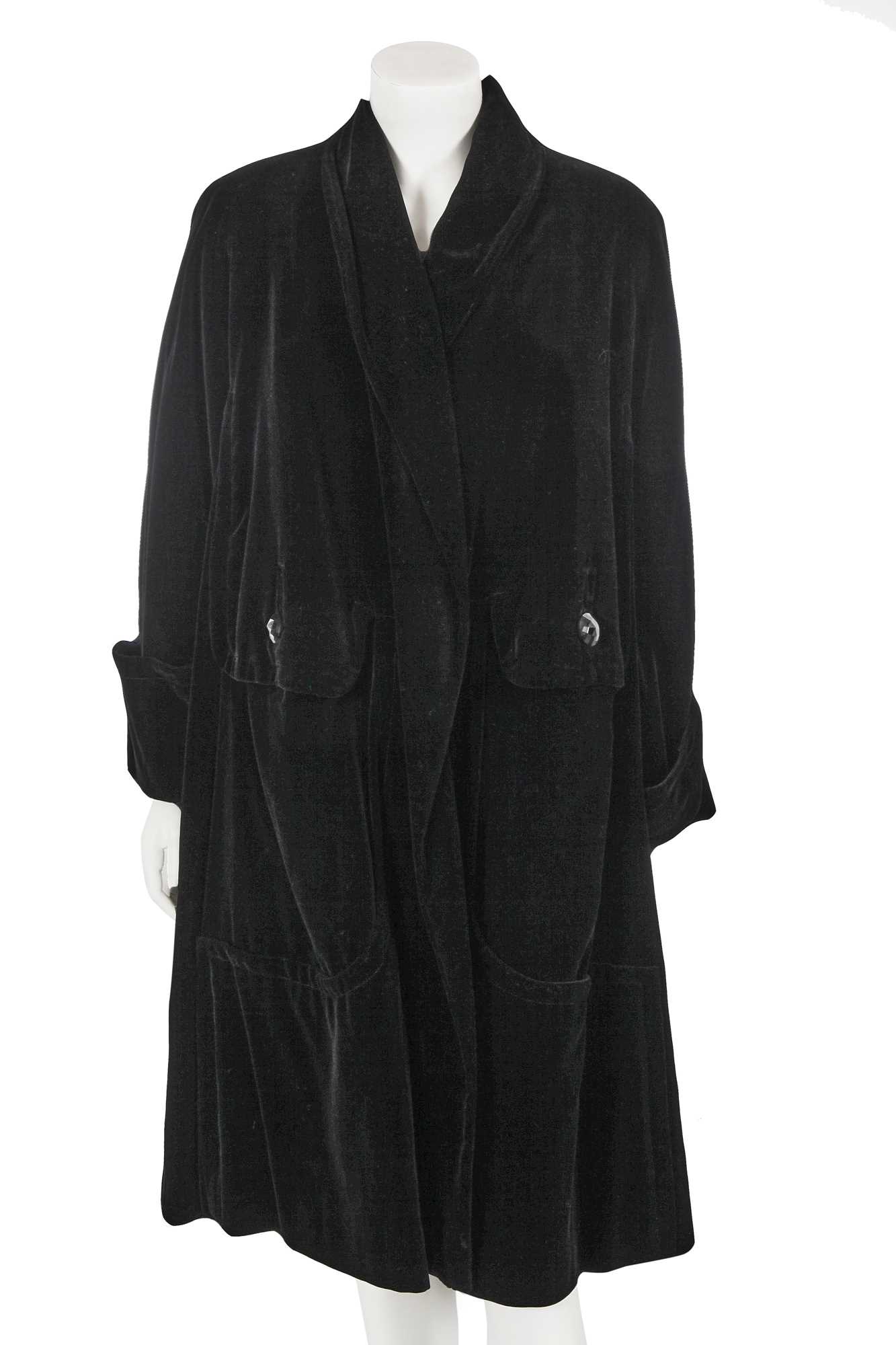 Lot 610 - A Jacques Fath black velvet coat, circa 1950