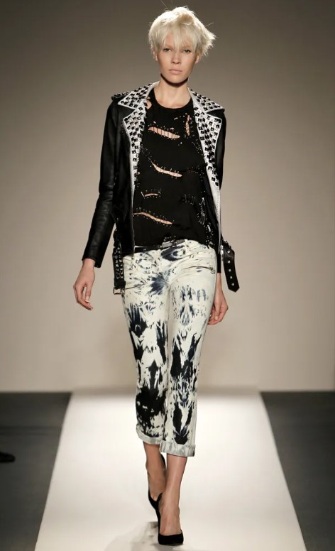 Lot 106 - A Balmain by Christophe Decarnin black