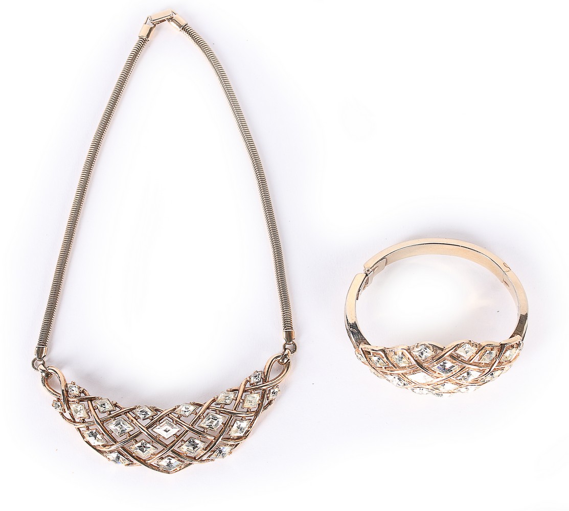 Lot 246 - A Marcel Boucher demi-parure necklace, 1950s,