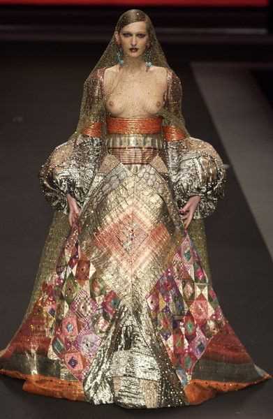 Lot 414 - A Jean-Louis Scherrer by Stephane Rolland