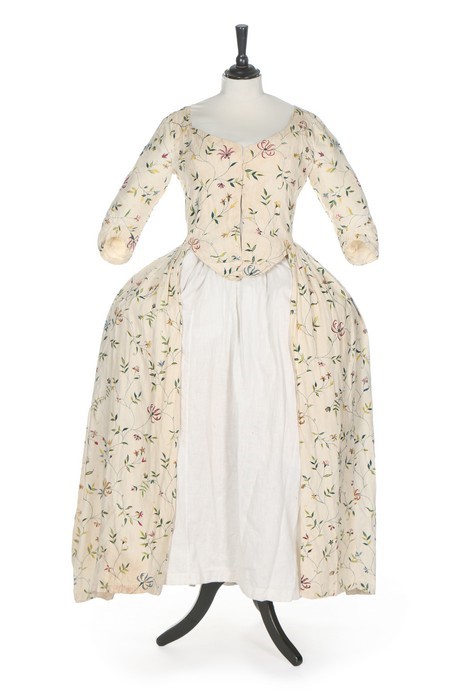 Lot 40 - An embroidered linen open robe, English,
