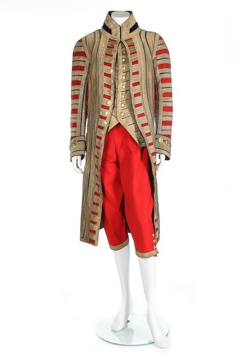 Lot 30 - A footman's livery from the Royal Hanoverian