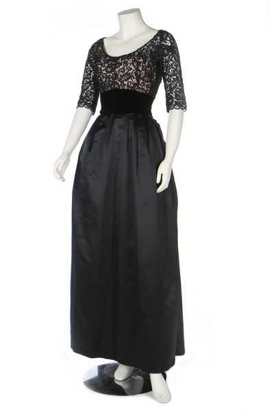 Lot 254 - A John Cavanagh couture black satin evening