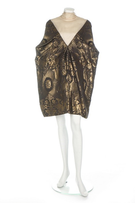 Lot 335 - An Alexander McQueen gold and midnight-blue