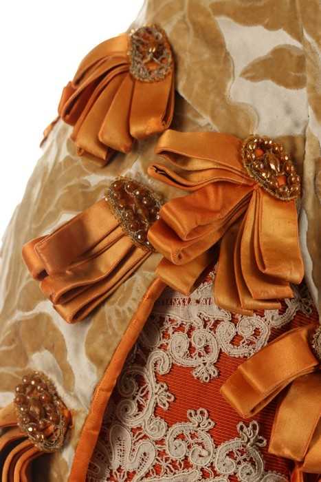 Lot 33 - A rare Charles Frederick Worth