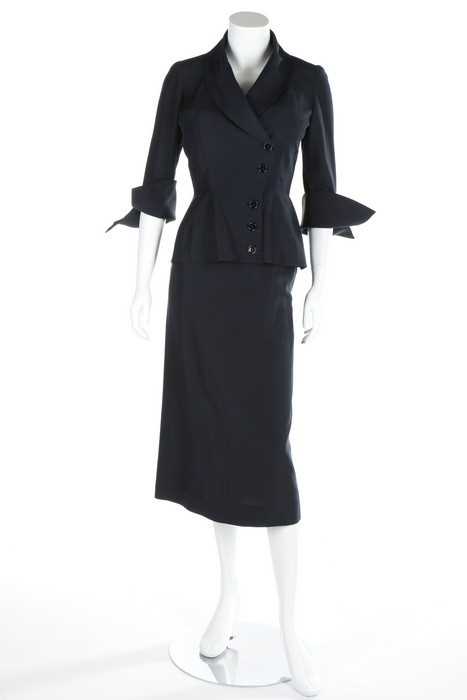 Lot 152 - A Jacques Fath for Joseph Halpern navy silk