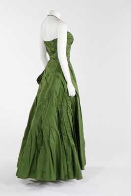 Lot 105 - A Norman Hartnell couture green taffeta ball