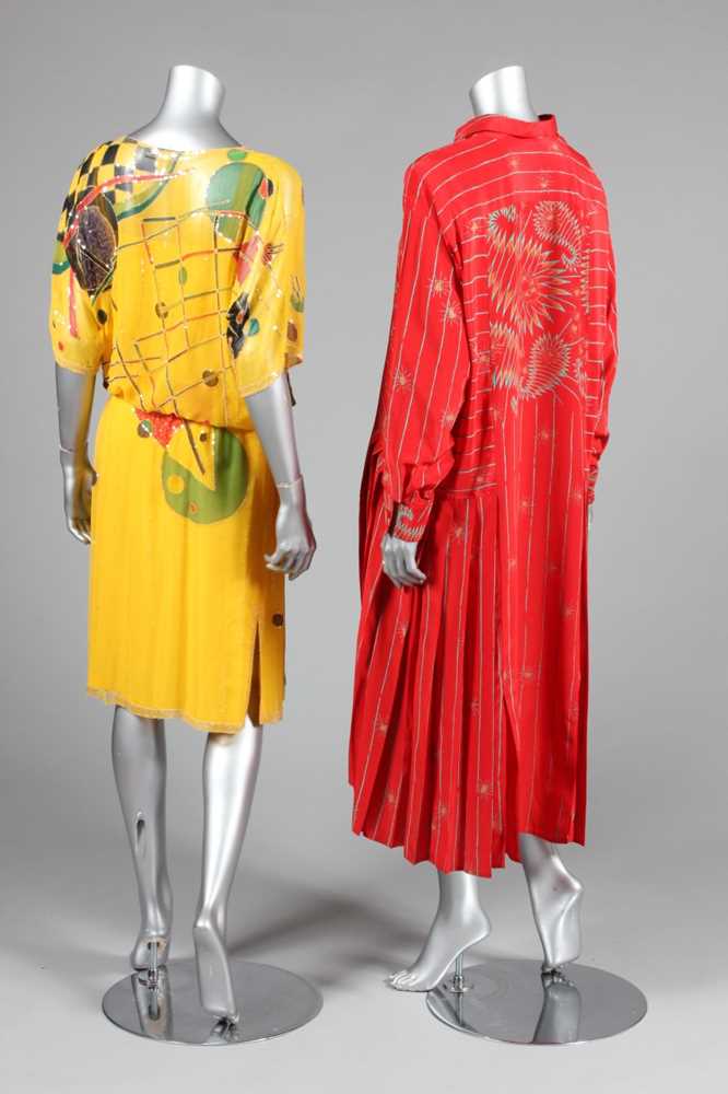 Lot 64 - A Zandra Rhodes printed red chiffon cocktail